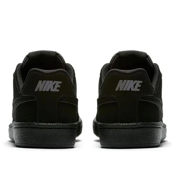 Nike Court Royale Sneakers
