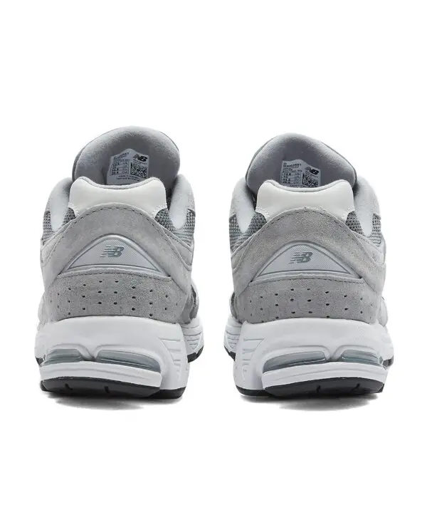 NEW BALANCE 2002r Lace-up Sneakers