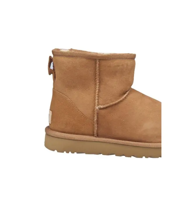 UGG Classic Mini Logo Patch Boots