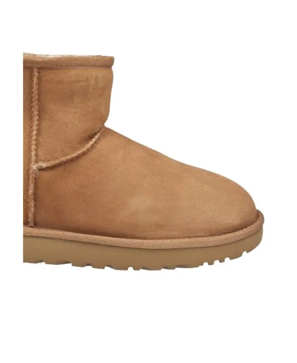 UGG Classic Mini Logo Patch Boots
