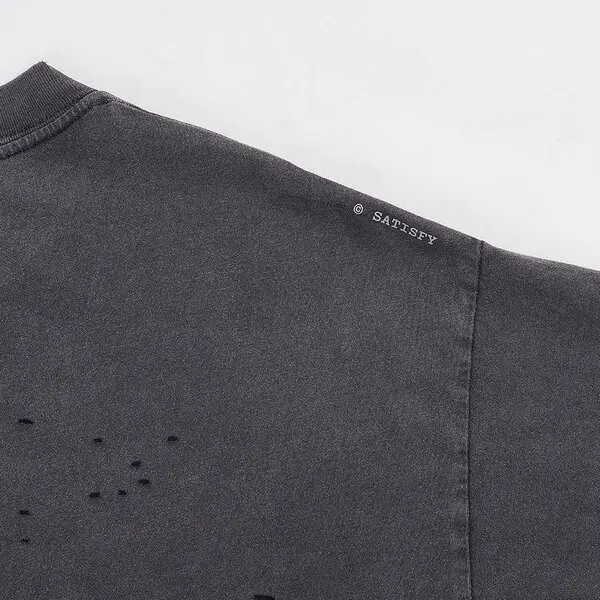 Satisfy Distressed Logo T-shirt - No