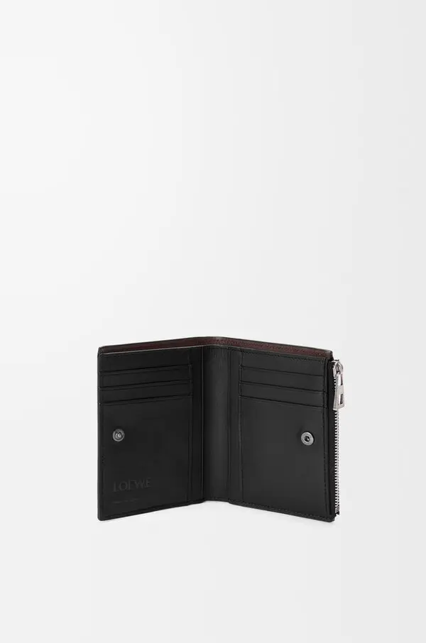 Loewe Switch Slim Compact Wallet In Supple Grained Calfskin And Suede