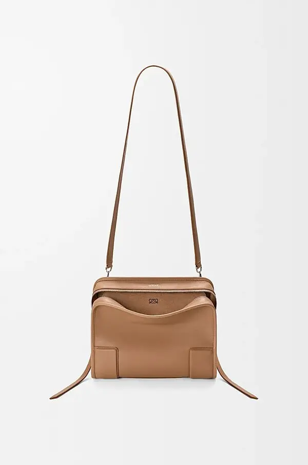 Loewe Medium Amazona 180 Bag In Soft Calfskin