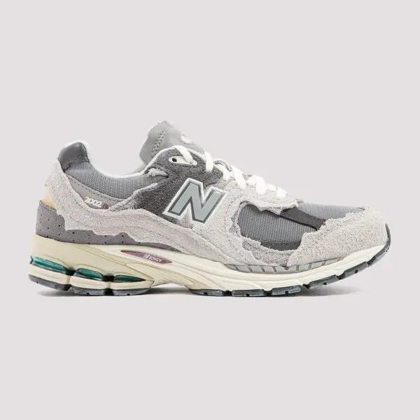 NEW BALANCE 2002r Protection Sneakers