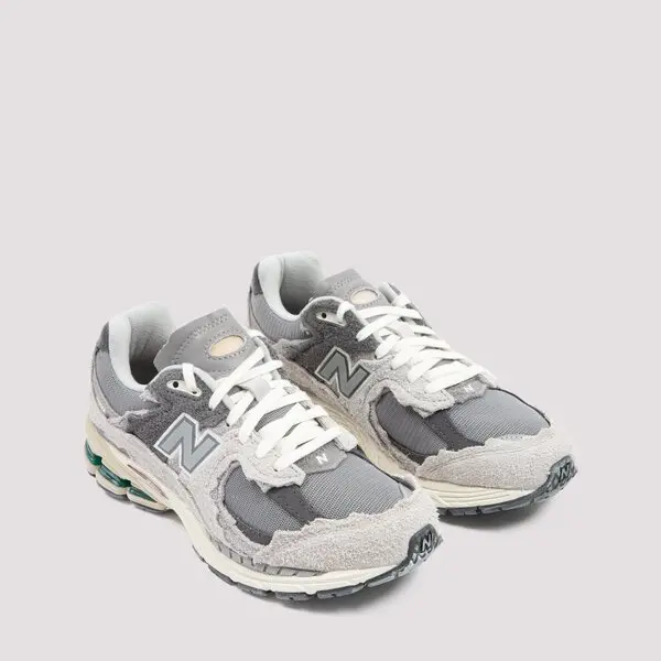 NEW BALANCE 2002r Protection Sneakers