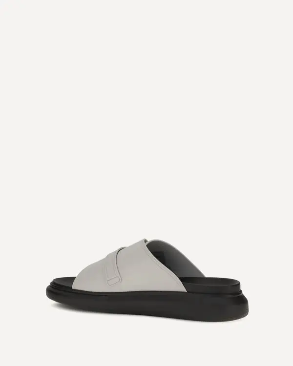 Alexander McQueen Leather Buckle Slide Sandals - Grey