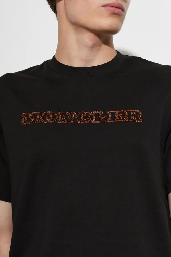 Moncler T-shirt With Logo - Black