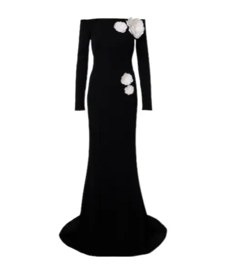 SAFIYAA LONDON Rory Floral Appliqué Gown - Black