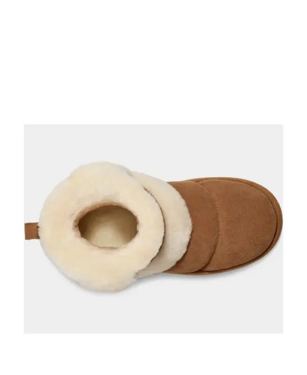 UGG Classic Chillapeak Round Toe Boots