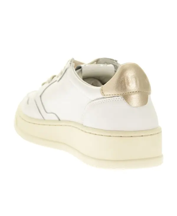 AUTRY Medalist Lace-up Sneakers