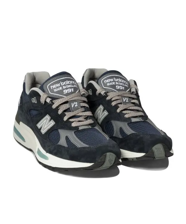 NEW BALANCE Round Toe Lace-up Sneakers