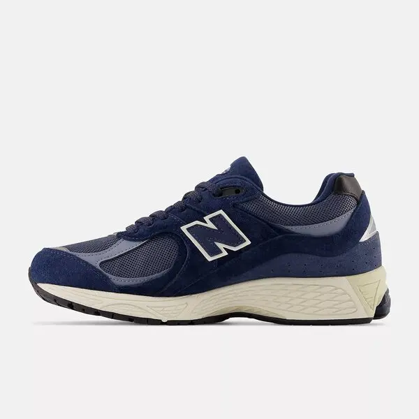 NEW BALANCE 2002rx Lace-up Sneakers