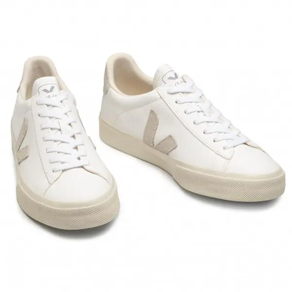 VEJA Laced Sneakers