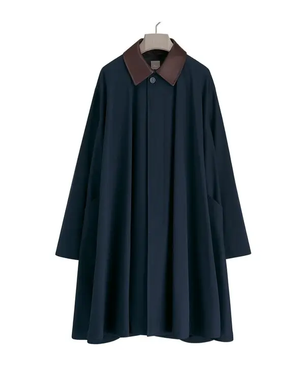 Dior Coat With Embroidered Detailing - Black