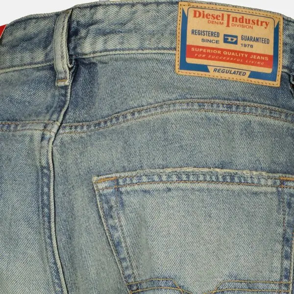 DIESEL® 1996 D-sire Jeans