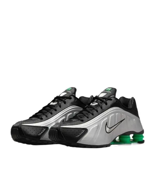 Nike Shox R4 Sneakers - Gray