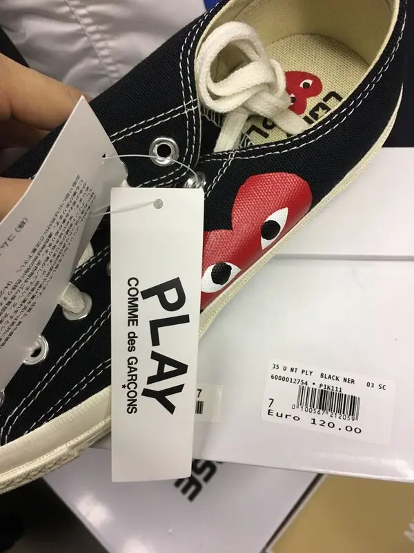 Play Comme Des Garcon Comme Des Garçons Play Heart Printed Low-top Sneakers