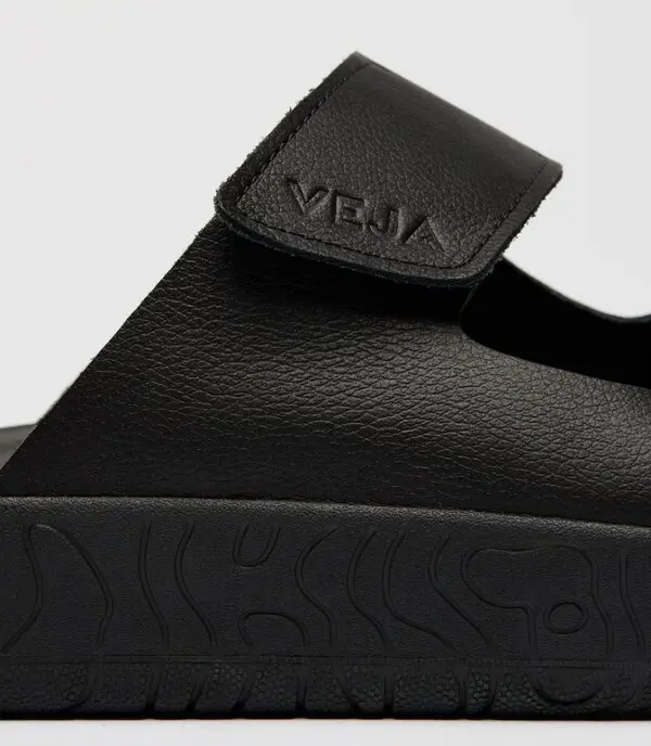 VEJA Etna Touch Strap Sandals
