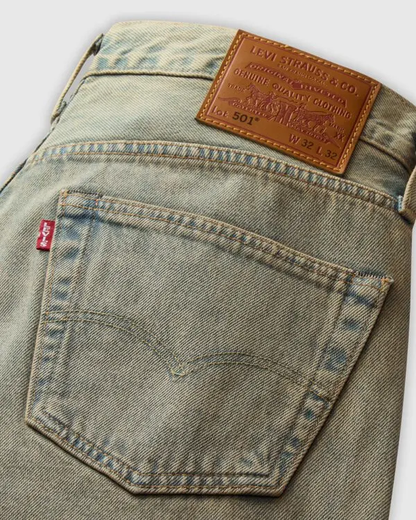 LEVI'S 501 Button-fly Jeans