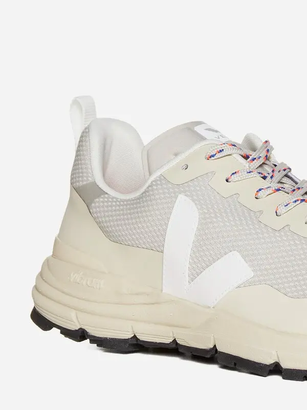 VEJA Casual Sports Sneakers With Logo Details