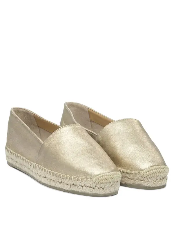 CastaÑer Square-toe Flats