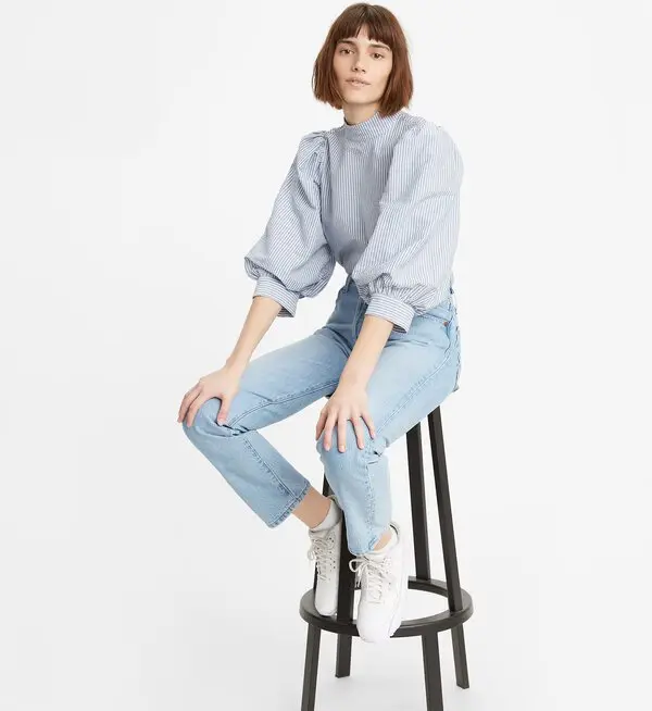 LEVI'S Straight Leg Jeans