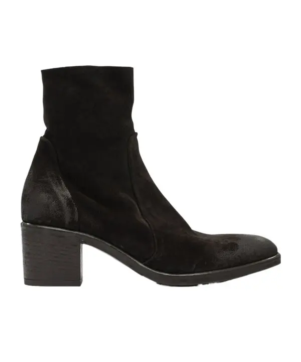 STRATEGIA Chunky Heeled Ankle Boots