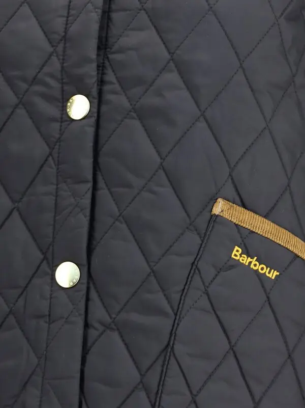 Barbour Quilted Cropped Jacket With Classic Collar