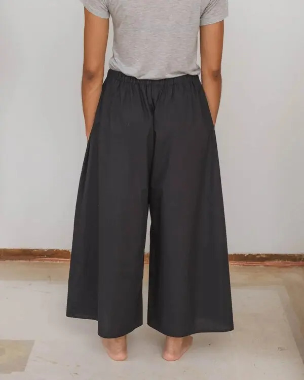 BASERANGE Elasticated Trousers