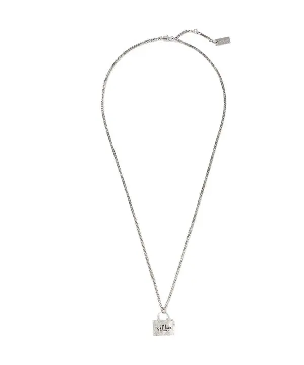 Marc Jacobs Logo Engraved The Tote Bag Necklace - Gray