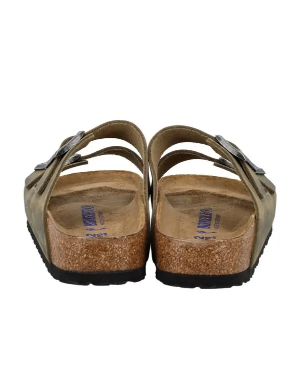 BIRKENSTOCK Arizona Buckle-fastened Slip-on Sandals - Black