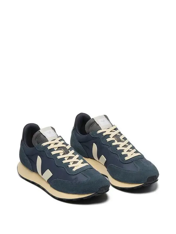 VEJA Low Top Lace Up Sneakers