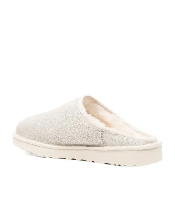 UGG Round-toe Slippers