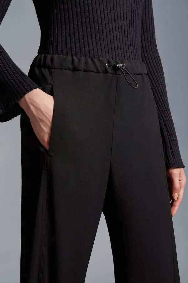 Moncler Relaxed Fitting Straight Leg Trousers