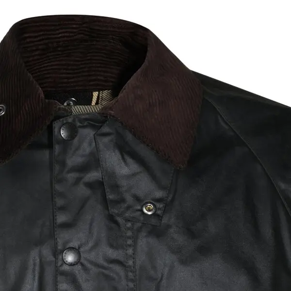 Barbour Beaufort Long-sleeved Wax Jacket - Black