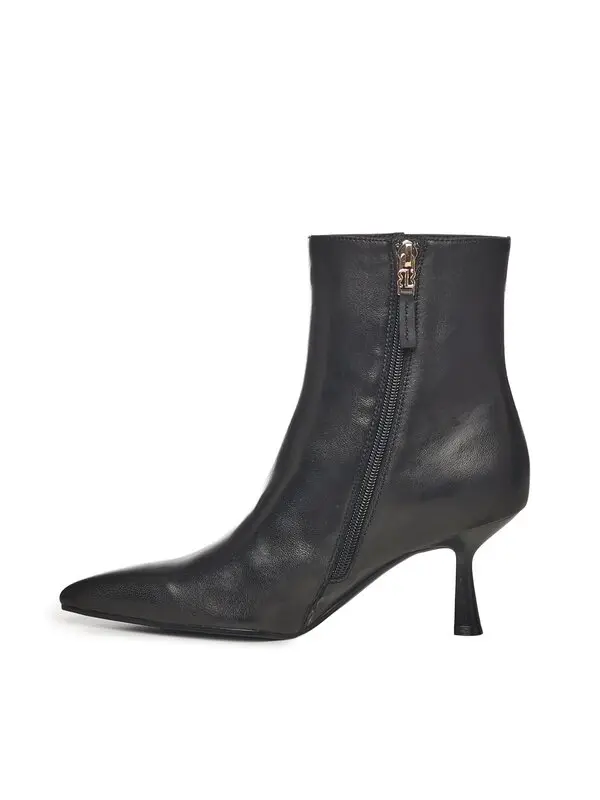 BIBI LOU Sakura Ankle Boots