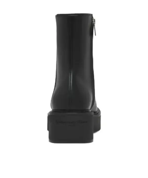 GIANVITO ROSSI Round-toe Ankle Boots