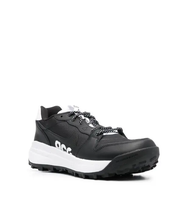 Nike Low-top Lace Up Shoes