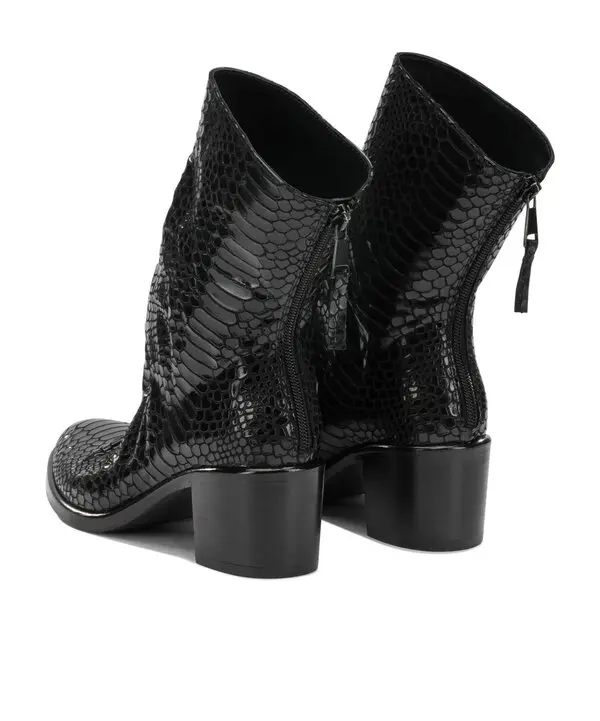 STRATEGIA Round-toe Ankle Boots