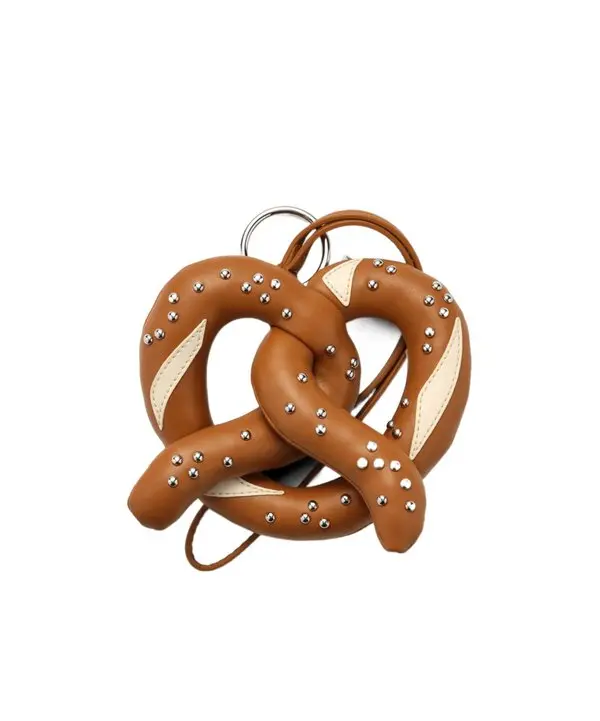 Marc Jacobs Soft Pretzels Wrapped As Ornaments - Brown