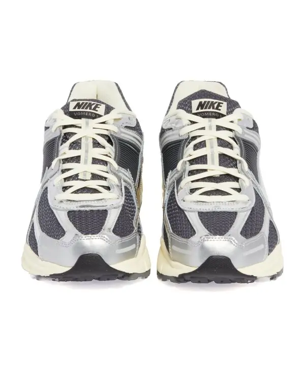 Nike Zoom Vomero 5 Running Sneakers