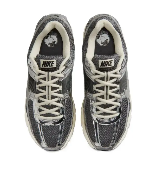Nike Zoom Vomero 5 Running Sneakers
