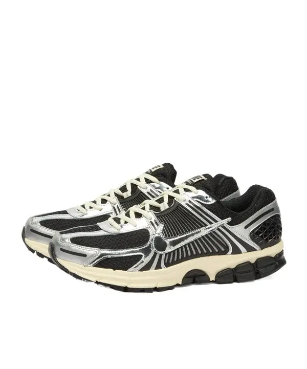 Nike Zoom Vomero 5 Running Shoes