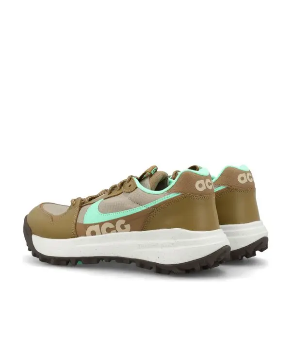 Nike Lowcate Sneakers