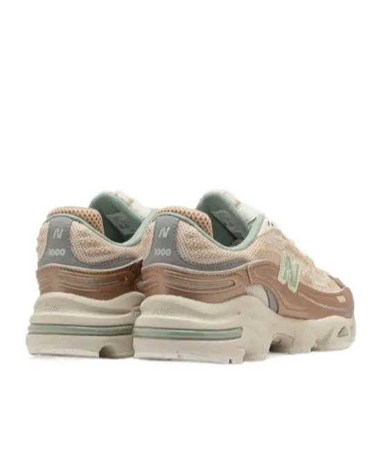 NEW BALANCE M1000 Logo Patch Sneakers