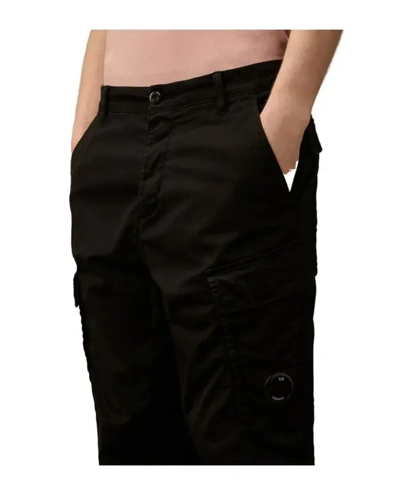 C.P. COMPANY Cargo Pants With Lens Detail