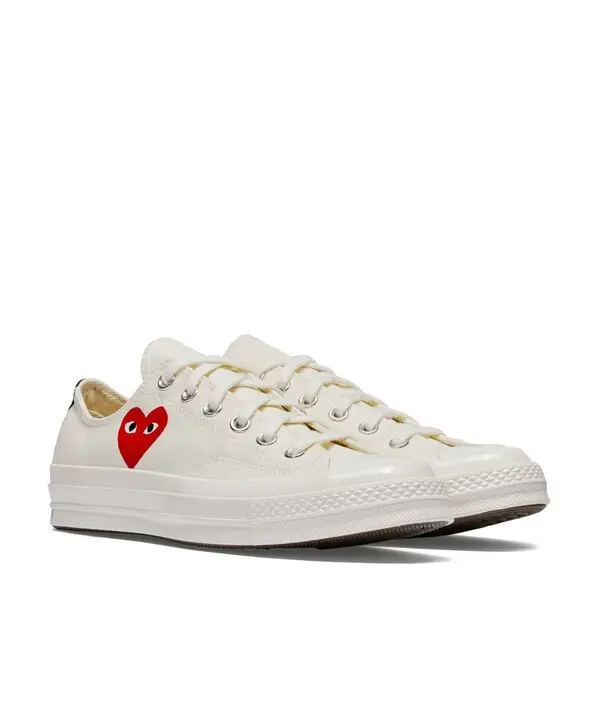 Play Comme Des Garcon Comme Des Garons Play X Converse Low-cut Casual Shoes
