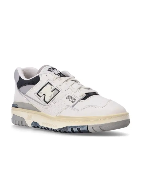 NEW BALANCE 550 Logo Patch Sneakers