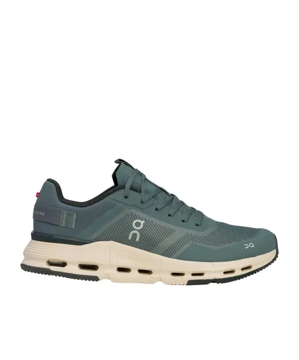 On Cloudnova Form 2 Tt Sneakers