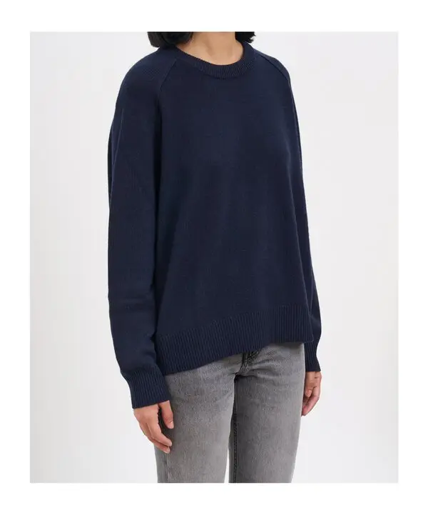 Soft Goat Round-neck Knitted Sweater